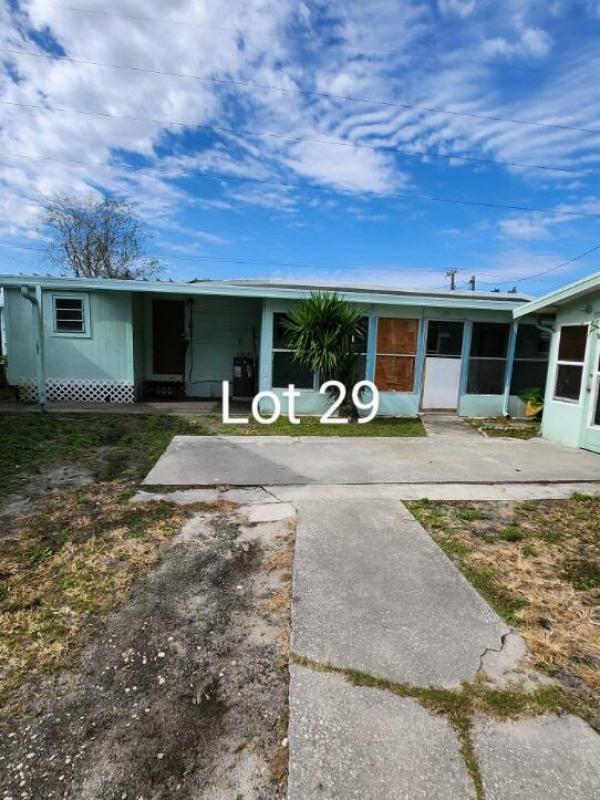 1961 Vindale Mobile Home For Sale | 2245 New Tampa Highway #29 Lakeland, FL