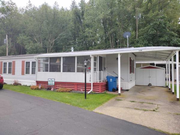 1987 Victorian Mobile Home For Sale | 126 Wilpark Dr Akron, OH