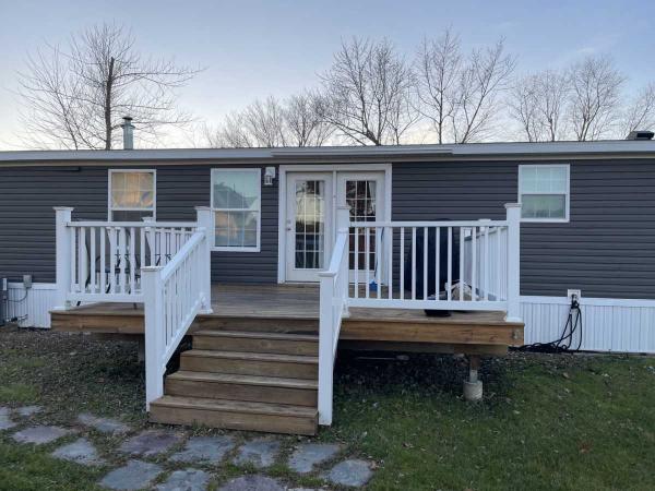 2017 Commodore Mobile Home For Sale | 29 Pine Lane Stillwater, NY