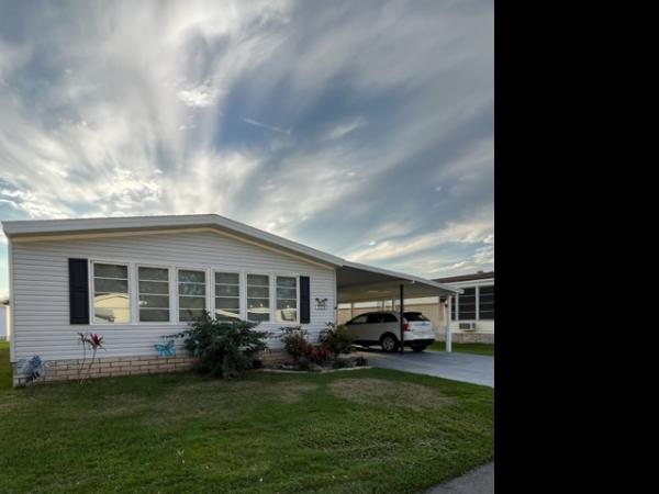 1995 Mobile Home For Sale | 559 Goldenrod Circle N Auburndale, FL